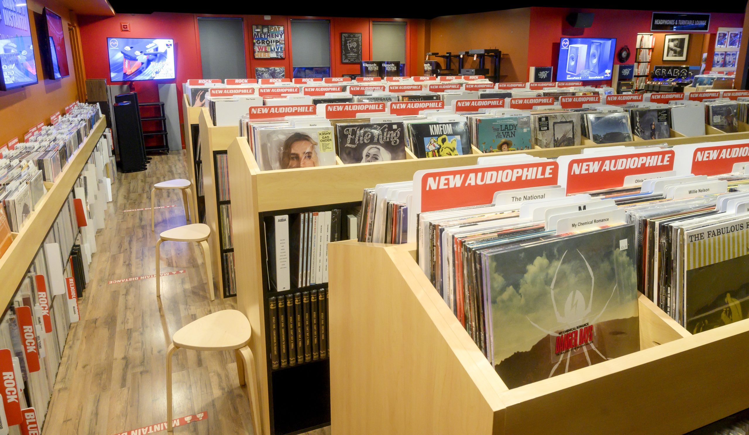 Store - Music To My Ear